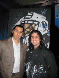 Book Michael Israel - Upside Down Speed Painter & Event Entertainer